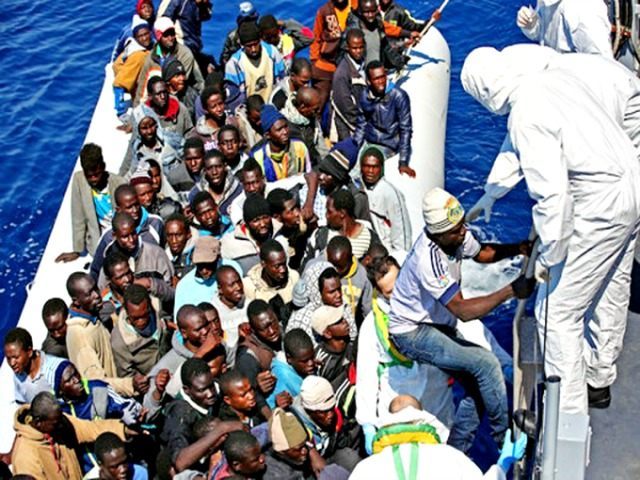 Italian Minister: Europe’s Migration Crisis ‘Will Last a Generation’