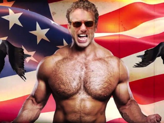 Shirtless Rand Paul Piques Press Secretary Josh Earnest’s Interest