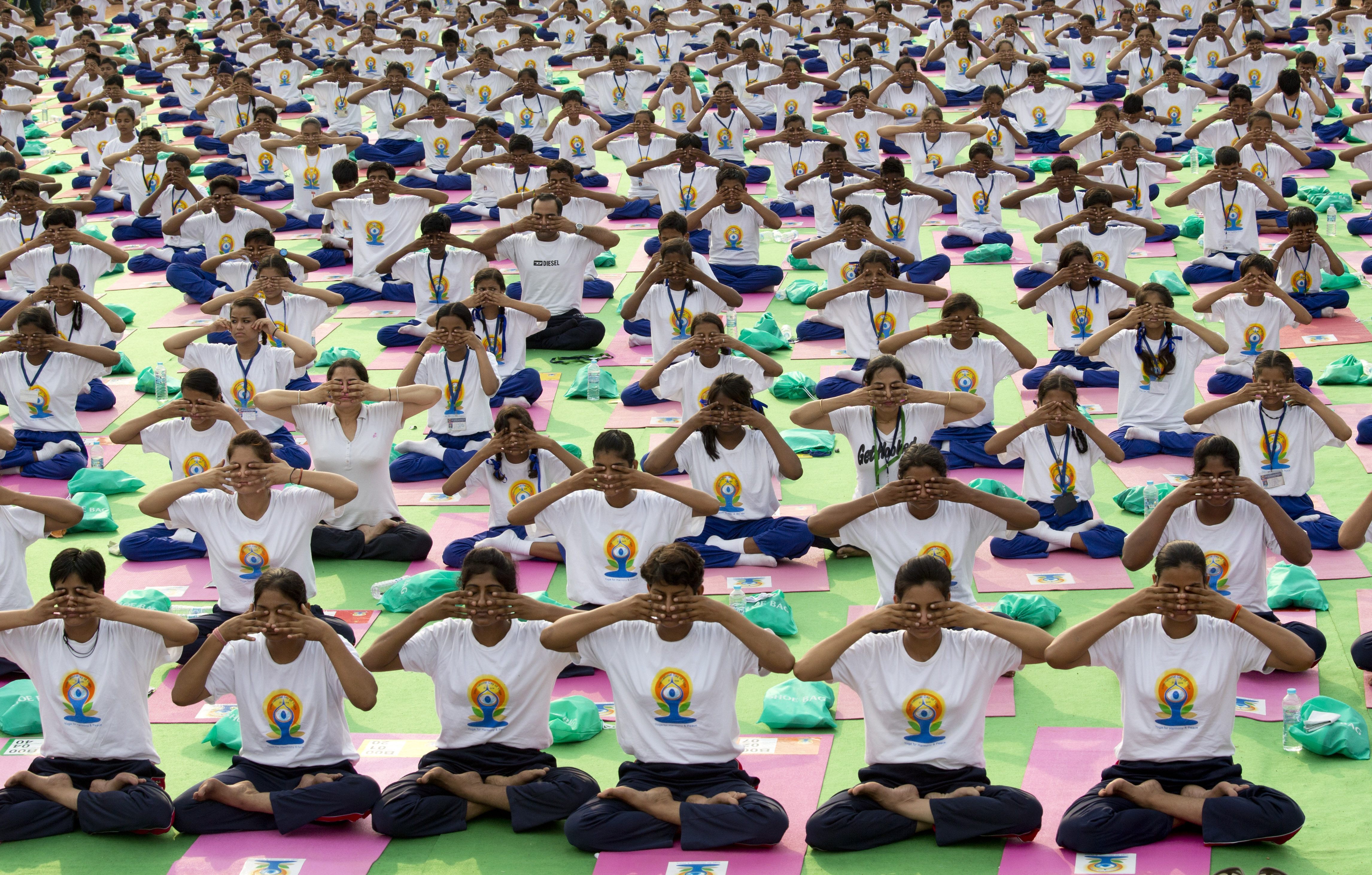 Yoga Day Sparks Indian Row as Muslims Claim it's Un-Islamic