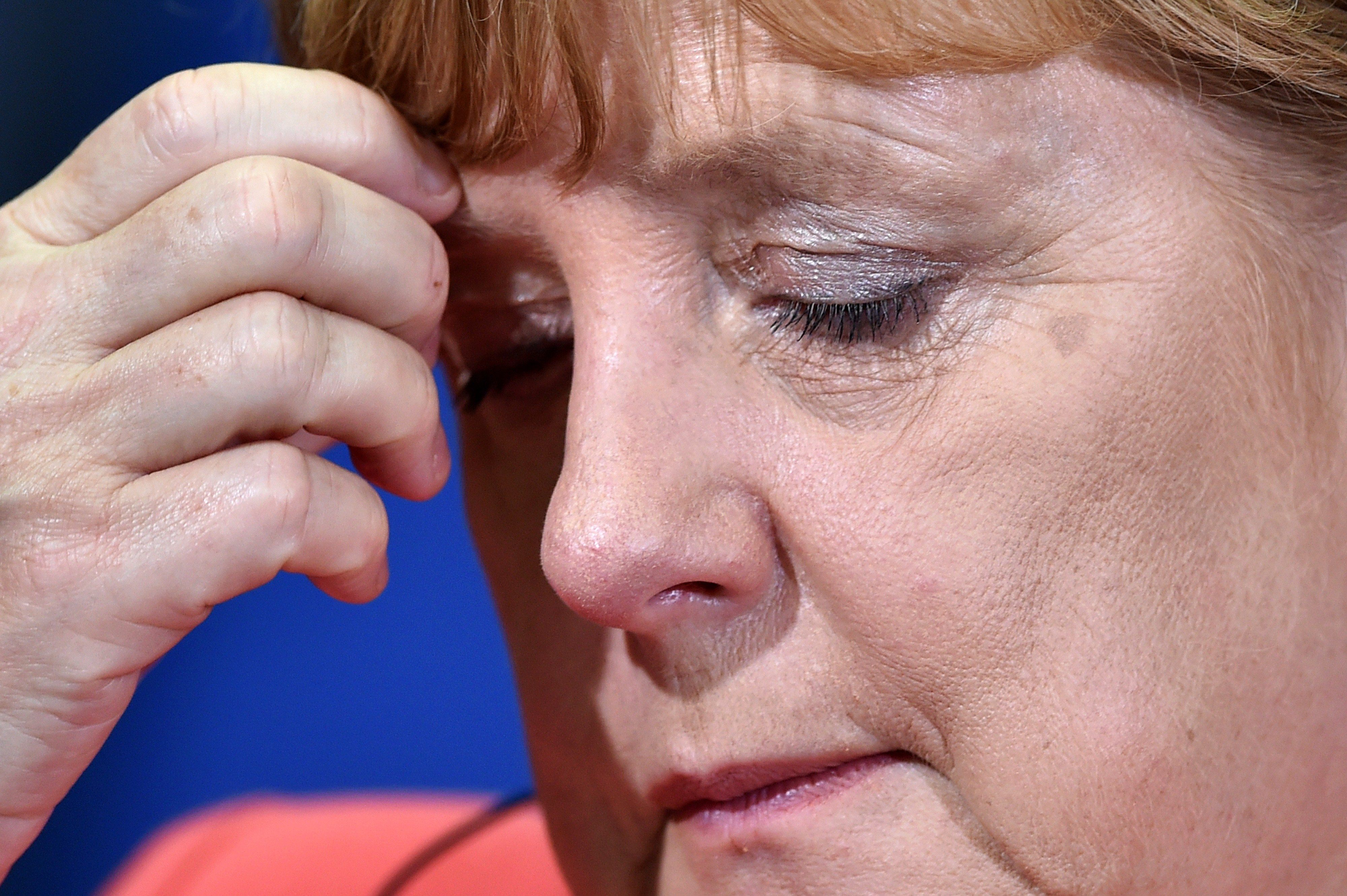 German Chancellor Merkel 'Collapses' During Festival...Or Not?
