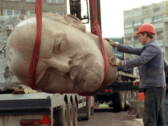 Germans Unearth Long-Discarded Giant Lenin Head for Cold War Exhibit