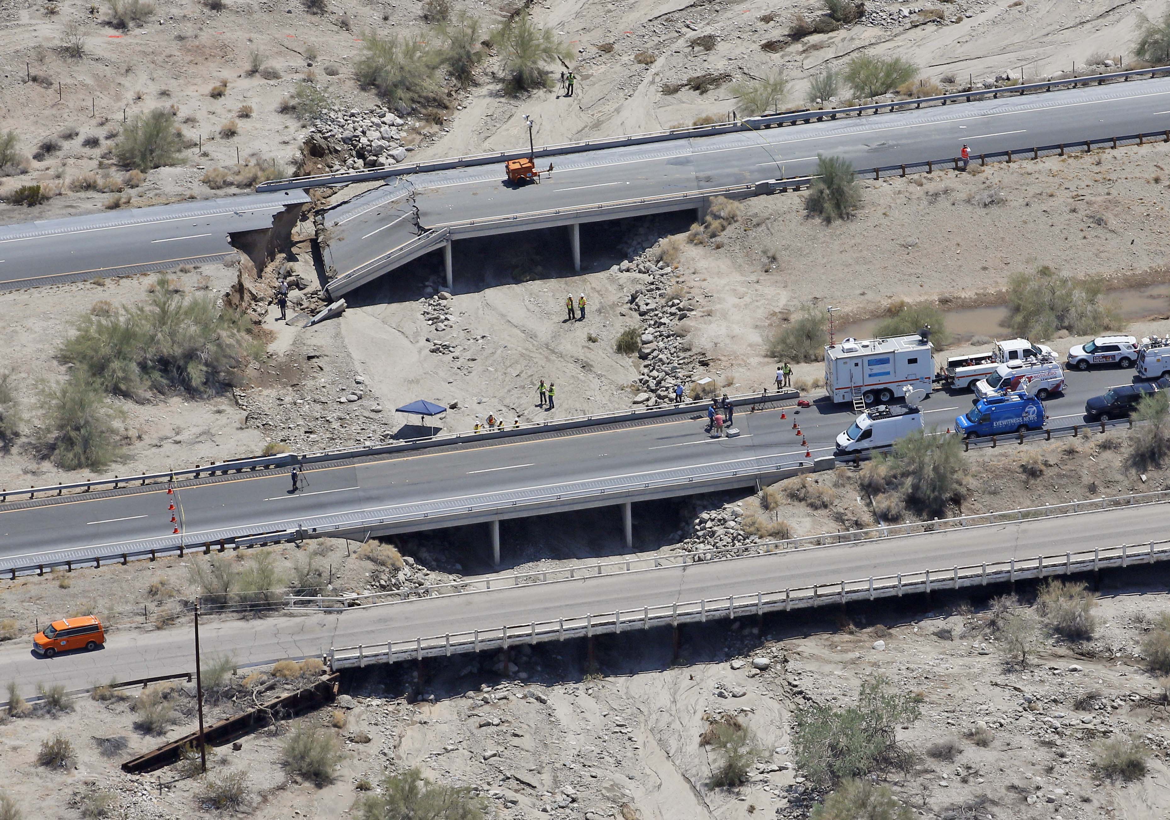 I-10 at washed out bridge in California to reopen Friday - Breitbart