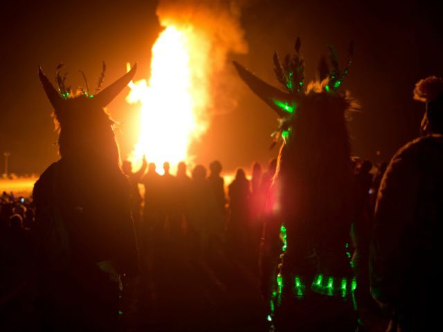 Susan Sarandon Takes Timothy Leary's Ashes to Burning Man