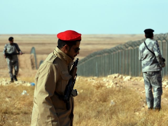 Saudi Arabia Opens Border with Iraq to Dilute Iran’s Regional Influence