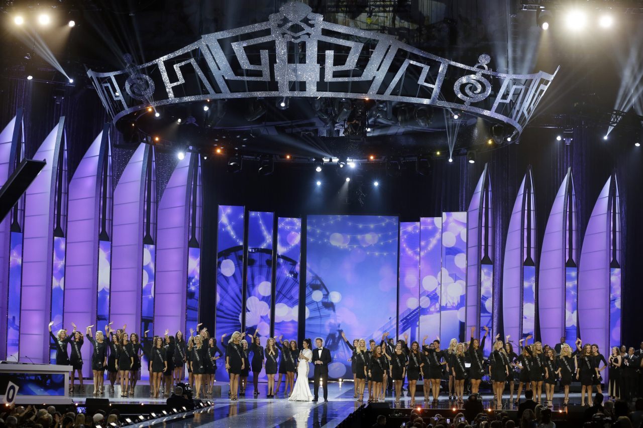 Top 10 contestants selected in Miss America contest - Breitbart