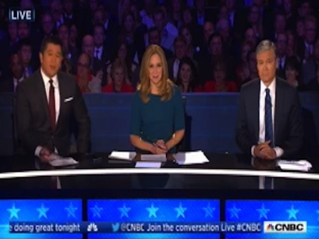 GOP Candidates Battle CNBC Anchors, As Audience Boos Multiple Times