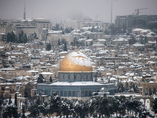 Jerusalem, Northern Israel Become Winter Wonderlands