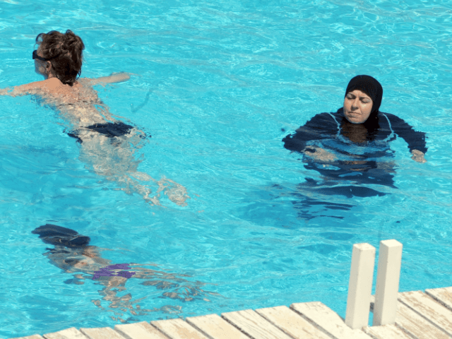No More Than Three Migrants In a Pool At Once In Switzerland