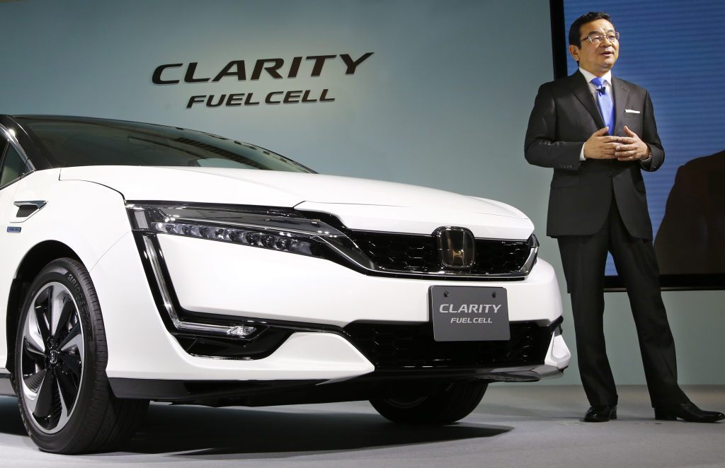 Honda rolls out fuel cell in Japan, to lease 200 first year - Breitbart