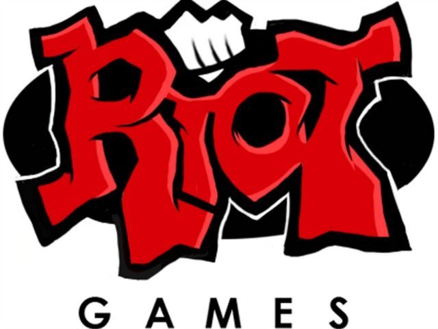 Top 'League of Legends' Commentators Publicly Criticise Riot Games over Pay