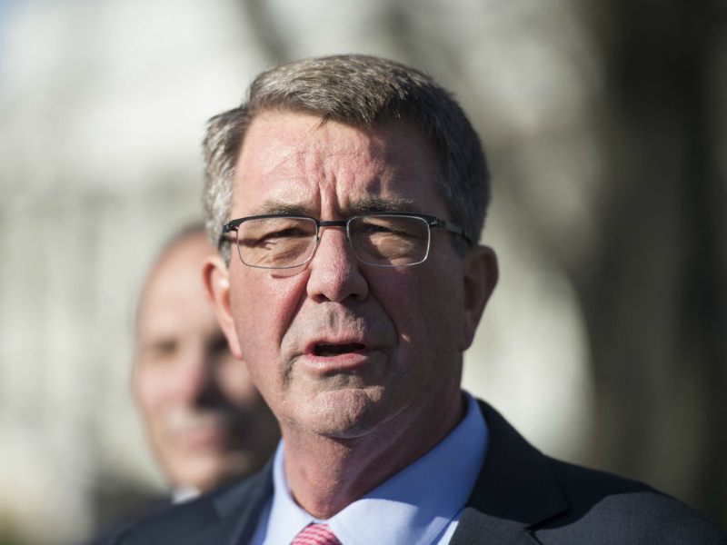 Ashton Carter Will Observe South China Sea Exercises in Philippines Visit