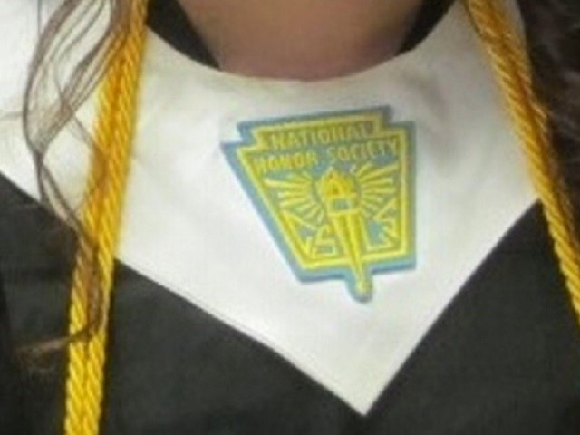 Texas Students Not Allowed to Wear Honor Society Ribbon to Avoid Hurt ...