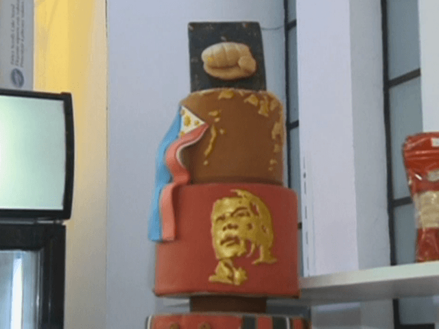 Baker Gives Away 7,000 Slices of Cake to Celebrate Duterte
