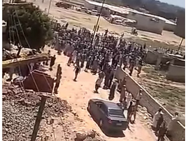 Egypt: Mob of 1,000-Plus Islamists Set 80 Christian Homes Ablaze
