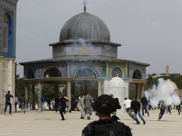 Israeli Police Chief: Temple Mount Terrorist Attack Has International ...
