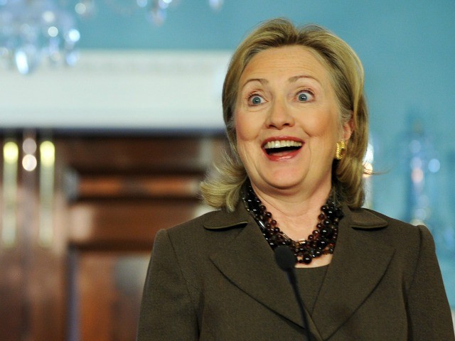 #HidingHillary Day 261: Journalism Professor Blames Media For Hillary's ...