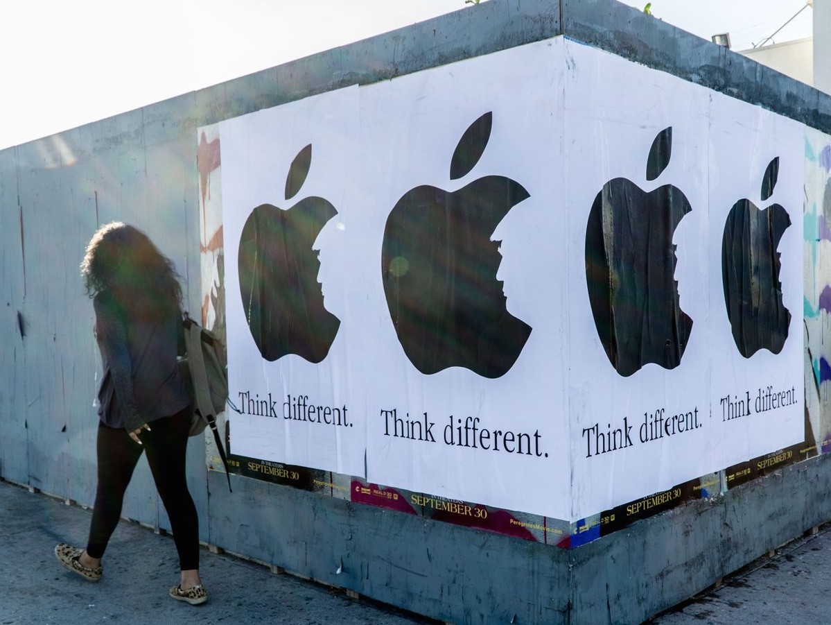 'Think Different' Donald Trump Posters Appear Across California