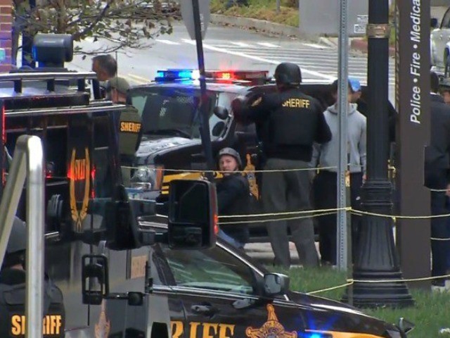 Ohio State: 7 Shot, Students Urged to 'Run Hide Fight'