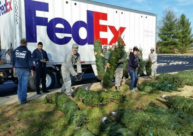 FedEx Delivers 18,000 Christmas Trees to Members of the Military and ...