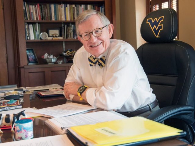 West Virginia U. President Gordon Gee Requires Students to Wear Masks ...