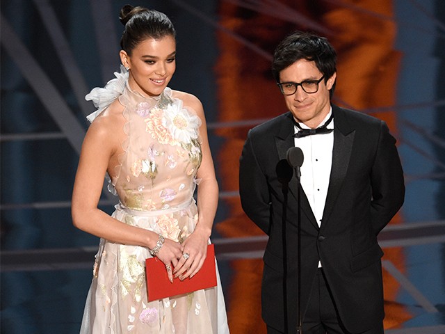 Oscars: Mexican Actor Bashes Trump's Border Wall