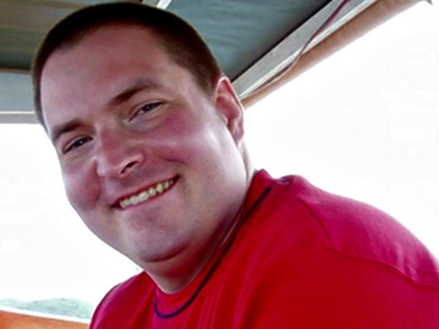 Man Mistakenly Sends Text Message to Ex-Boss Allegedly Asking for Help ...