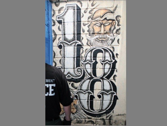 Dozens of Barrio 18 Gangsters Escape Military Prison