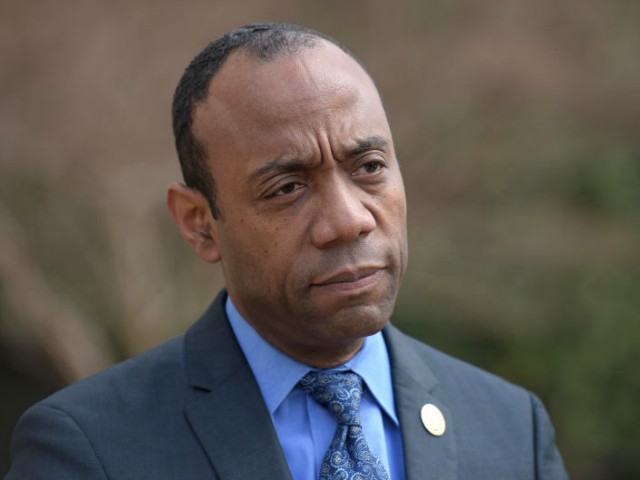 Former NAACP President: Trump 'Blowing Racial Dog Whistle' on Twitter