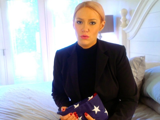 Exclusive - Kaya Jones on Vegas Shooting: Everyone in Locked Down Room ...
