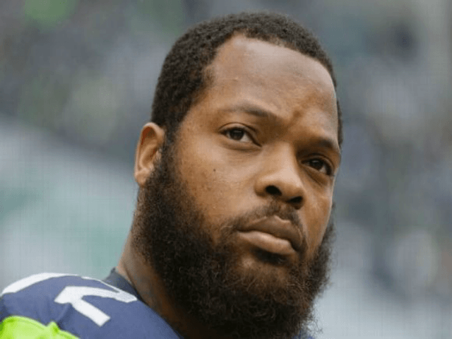 Seahawks Michael Bennett Sits for National Anthem