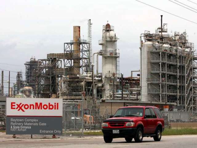 ExxonMobil Makes Progress in Restarting 2nd Largest U.S. Refinery