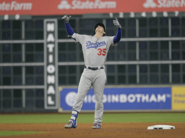 Bellinger Wakes Up Dodgers, Who Tie Series at 2 Games Apiece