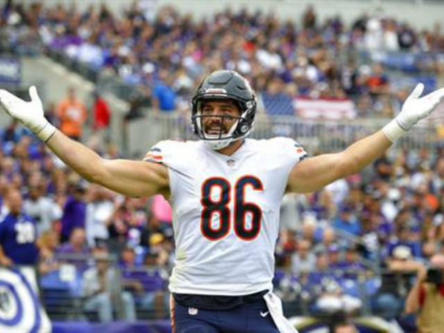 WATCH: Bears' Zach Miller Suffers Gruesome Leg Injury During Apparent ...