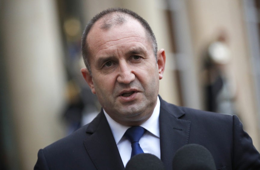 Bulgarian leader vetoes "insufficient" anti-corruption law - Breitbart