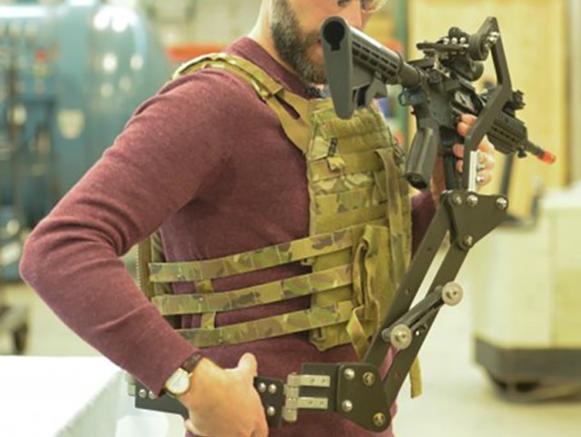 Report: U.S. Military Developing Mechanical 'Third Arm' for Soldiers