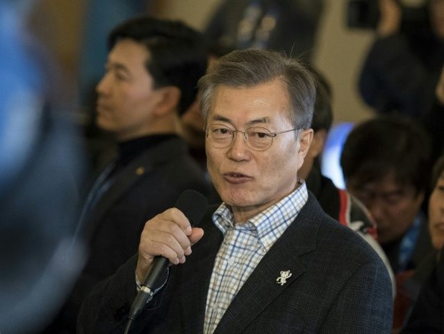 South Korea’s Moon Jae-In to Talk North Korea with Trump in Tuesday Summit
