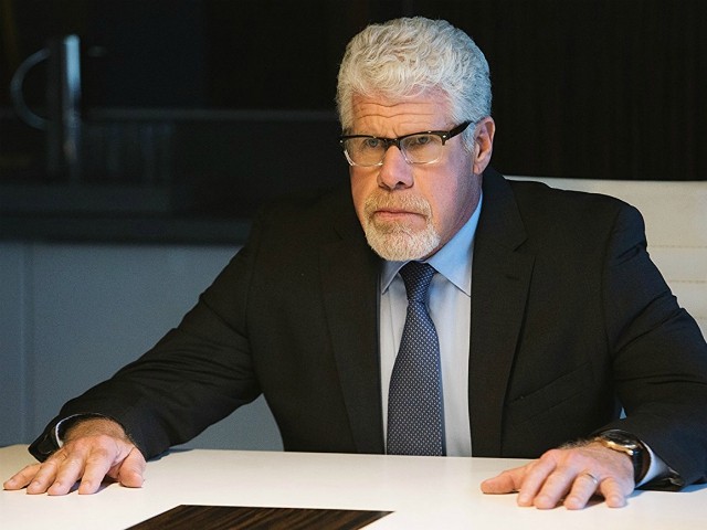 Ron Perlman: Trump a 'Cardboard Cutout Piece of Sh*tf*ck'