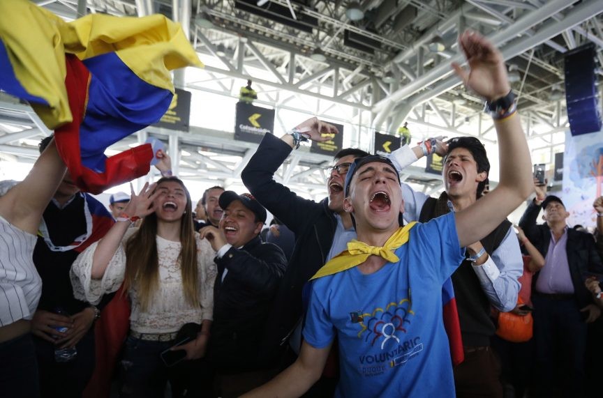 Conservative wins Colombia's presidency in divisive election - Breitbart