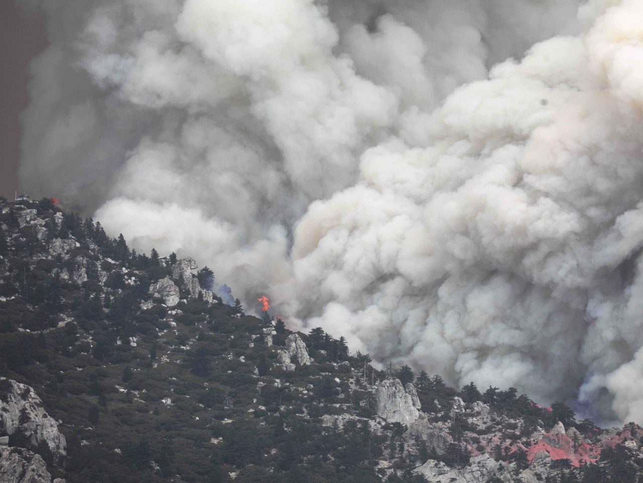 Arson Suspected in Southern California’s Cranston Fire