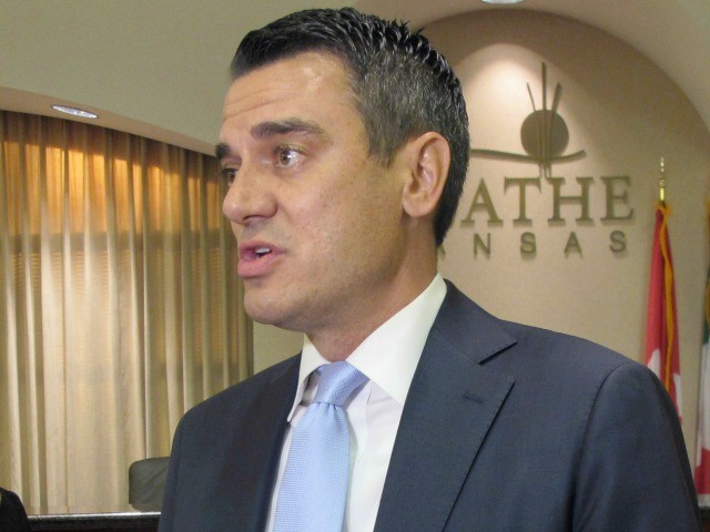 Experts Say GOP's Kevin Yoder Encourages Job Outsourcing Via L-1 Visas