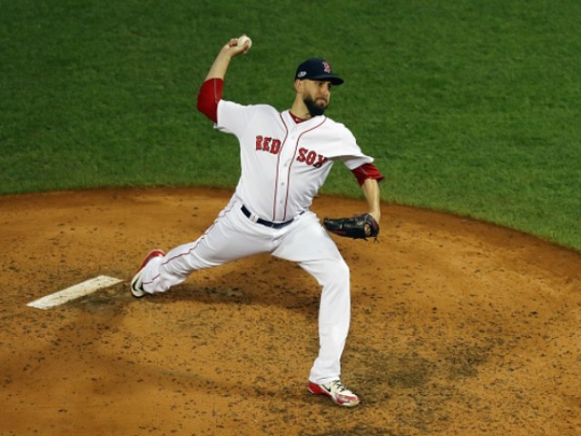 Watch Red Sox Pitchers Caught Cheating By Using Pine Tar Against Astros