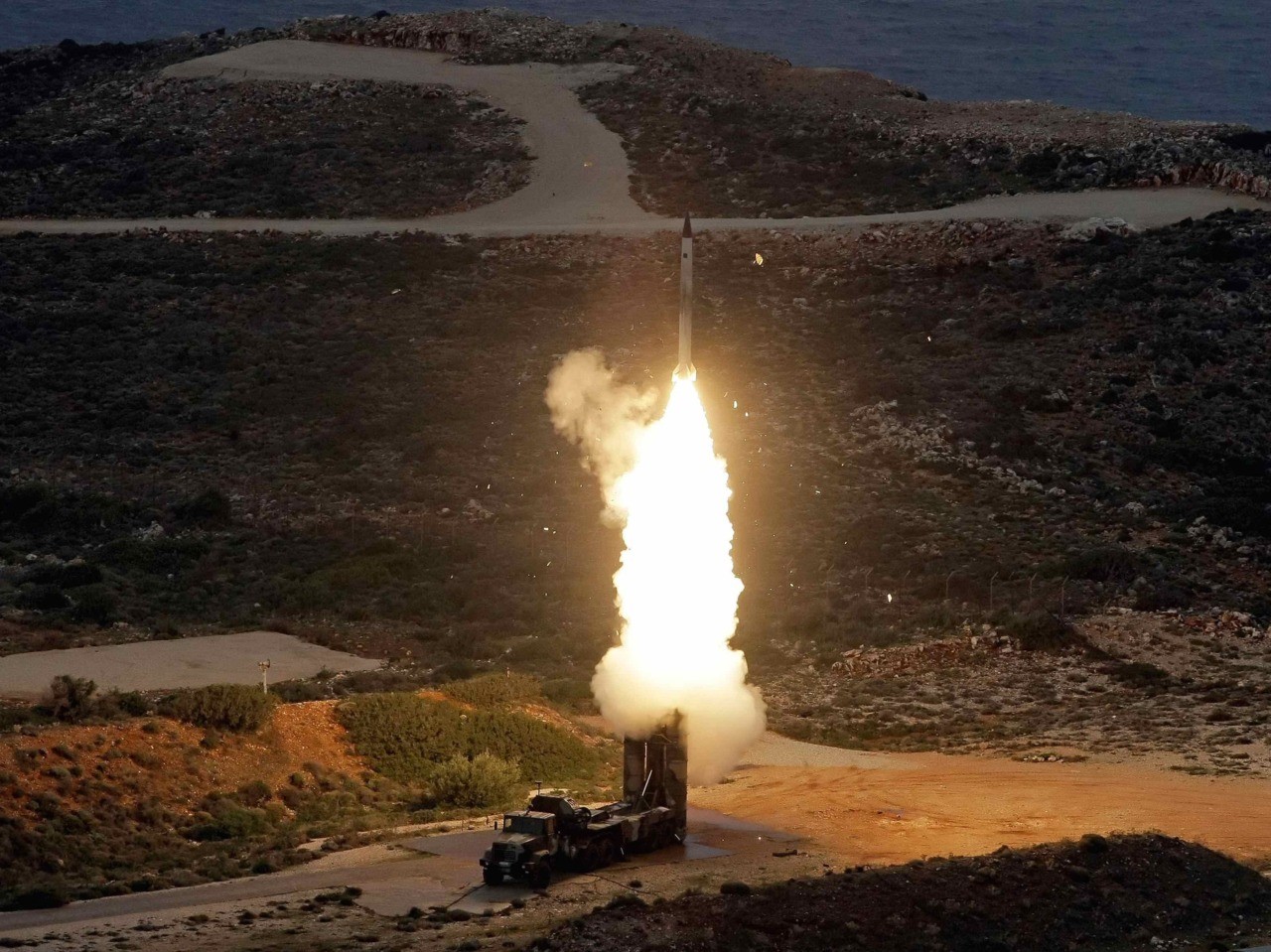 Caroline Glick: Russia Raises the Stakes in Syria with S-300 Missiles