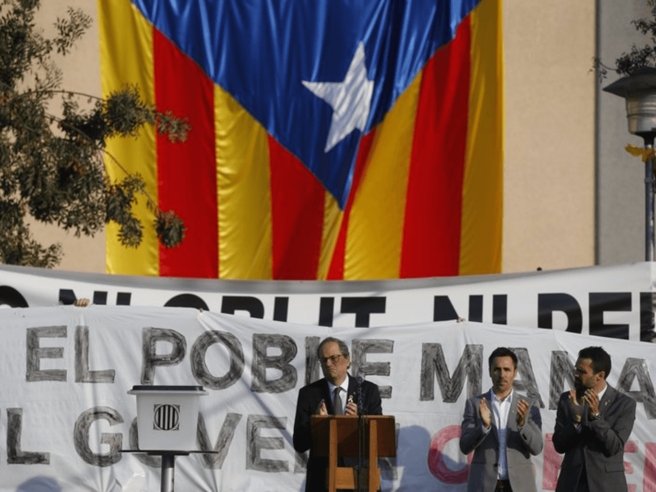 Catalan Leader Issues Spain Independence Vote Ultimatum