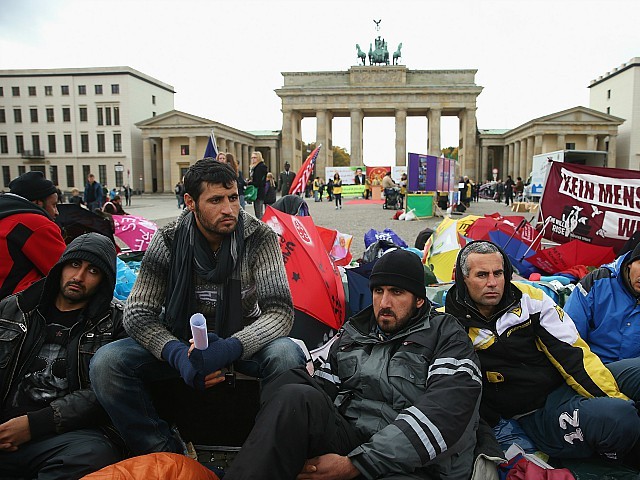 40% of Germans Fear UN Migration Pact Will Result in More Migrants