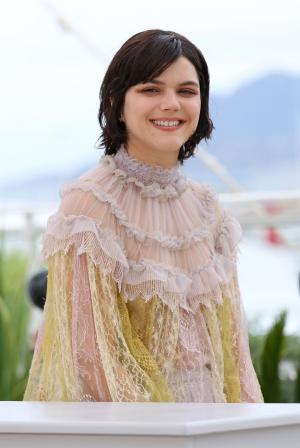 SoKo gives birth to daughter Indigo Blue - Breitbart