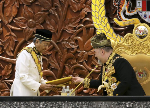 A look at Malaysia's monarchy before sultans pick next king - Breitbart