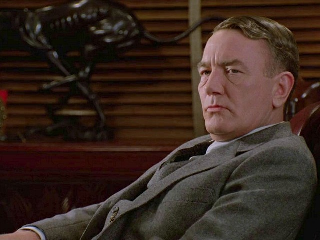 From ‘Tom Jones’ to ‘Skyfall’: Beloved Star Albert Finney Dies at 82