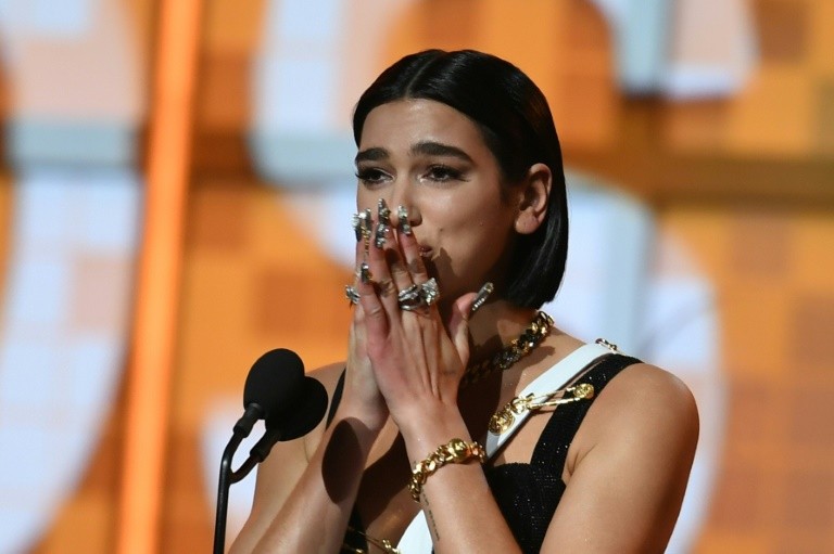 British pop star Dua Lipa wins Grammy for Best New Artist - Breitbart