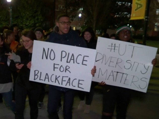 Tennessee Students Protest University's Response to Blackface Photo