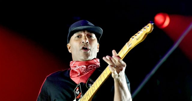 Watch: Left-Wing Rocker Tom Morello Grabs Fan's Phone, Throws It
